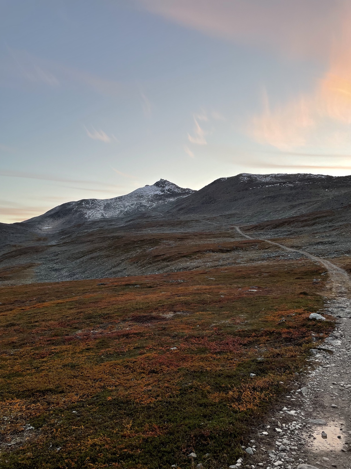 Hiking Experiences - Visit Alta - English